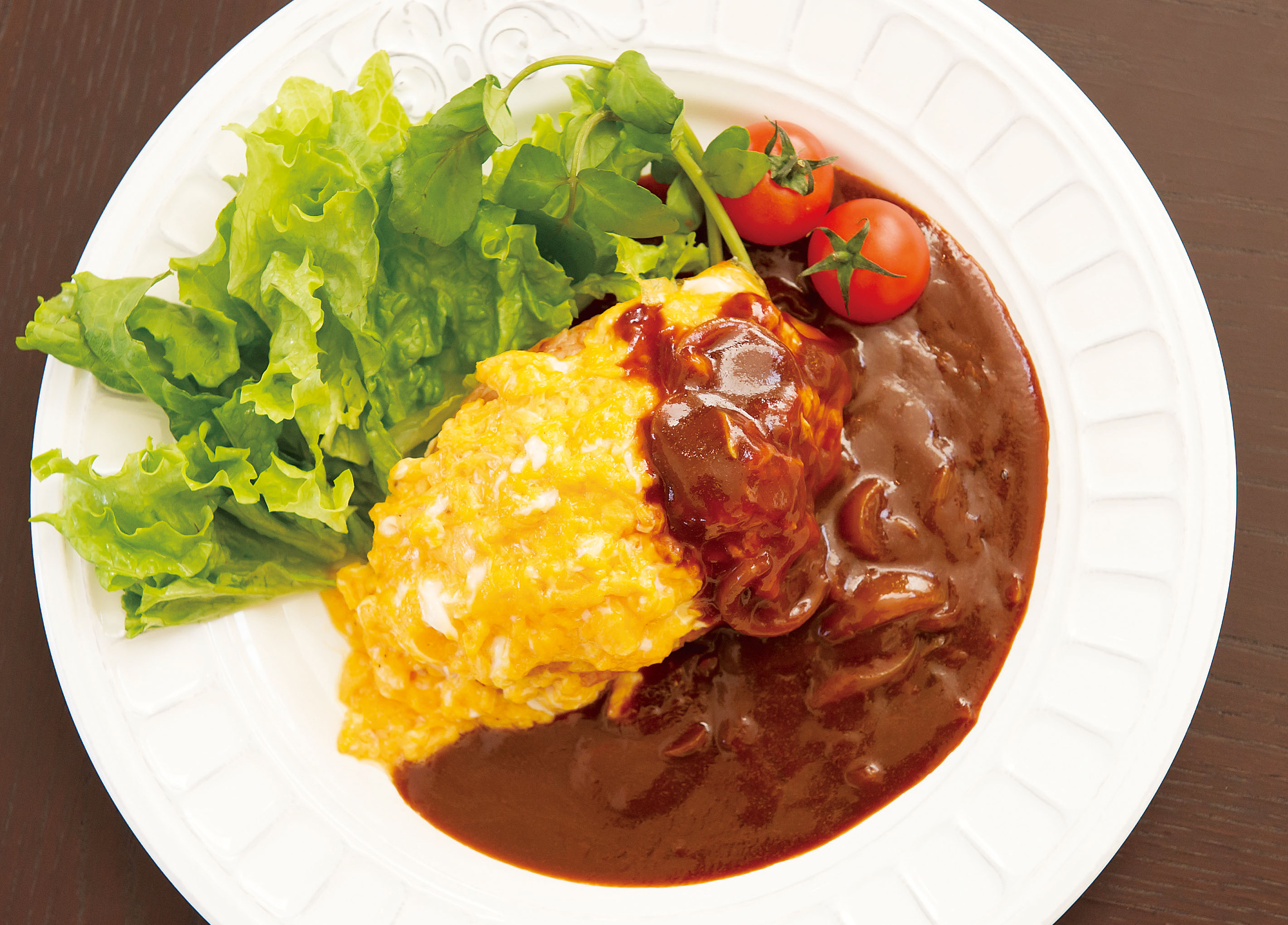 オムライス簡単レシピ♪レトロ派もふわとろ派も失敗なしの作り方｜クルールはりま